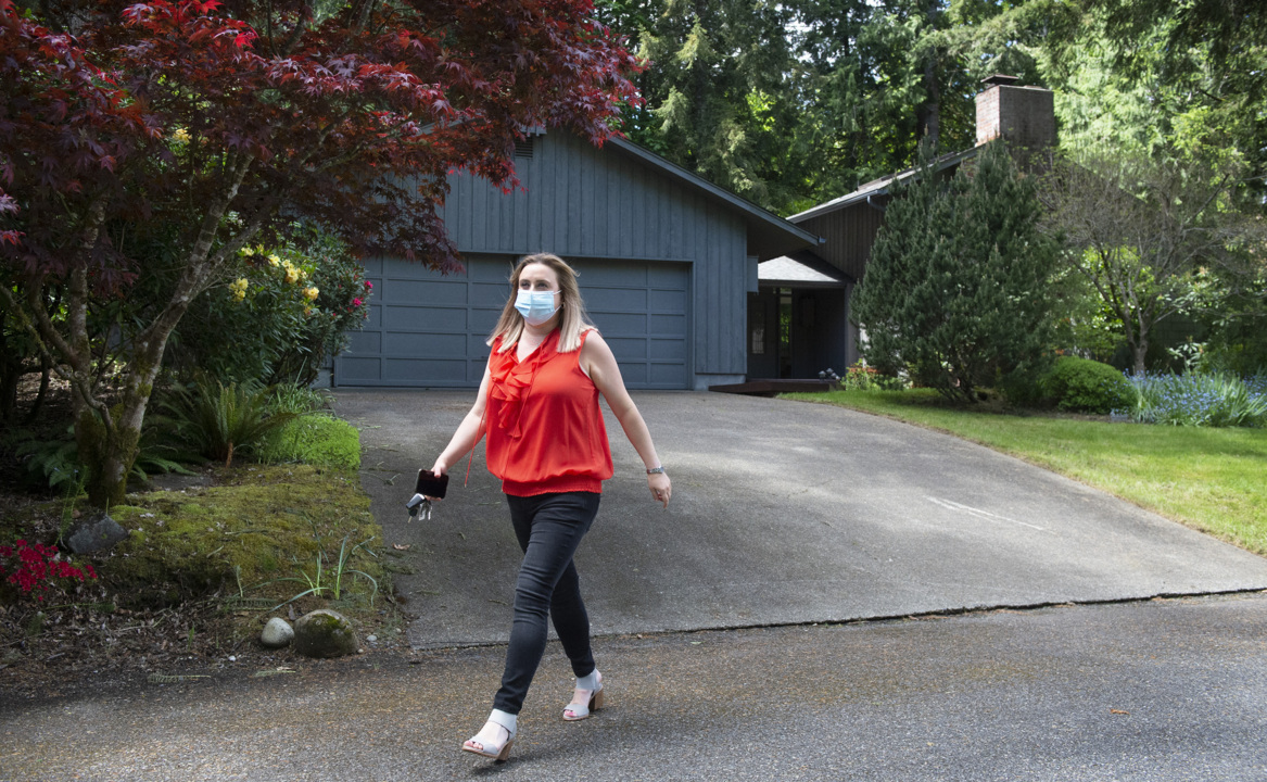 Alley Savin, a realtor/broker/real estate agent with Van Dorm Realty ...