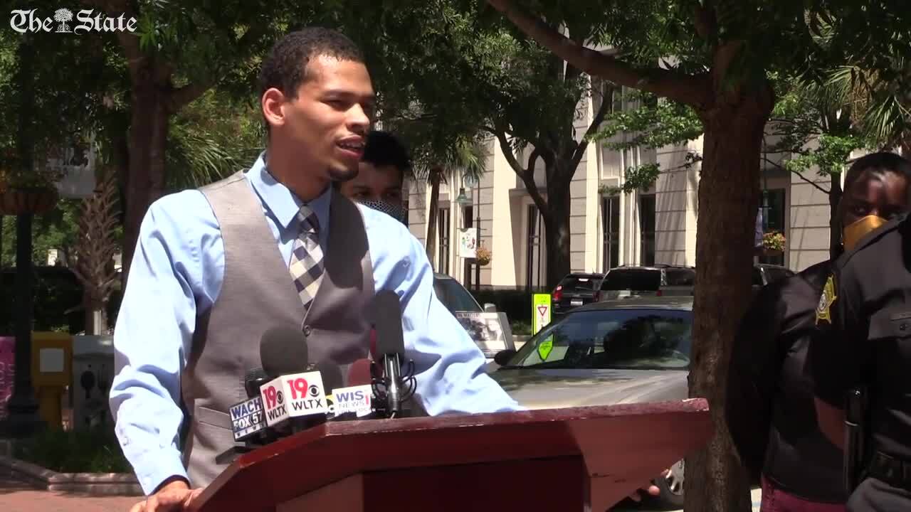 Lawrence Nathaniel shares voter registration drive information | The State