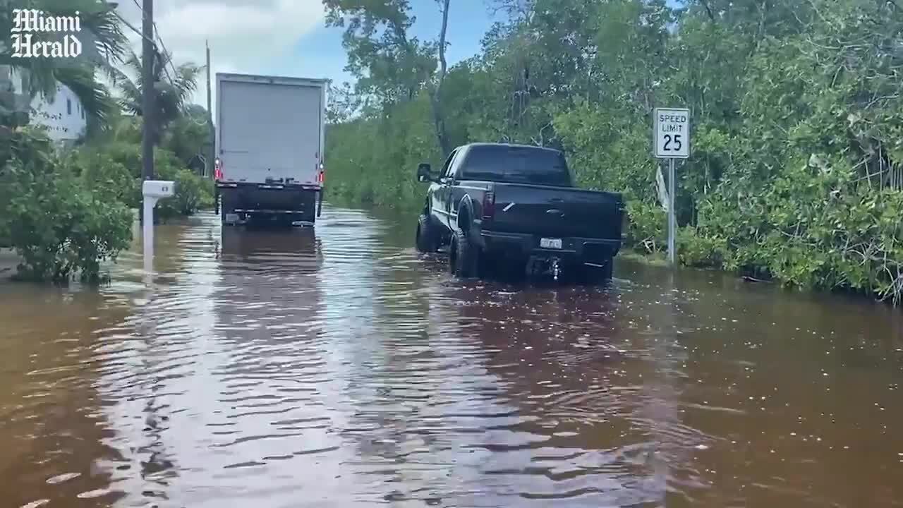 Key Largo remains flooded days after Hurricane Ian | Miami Herald