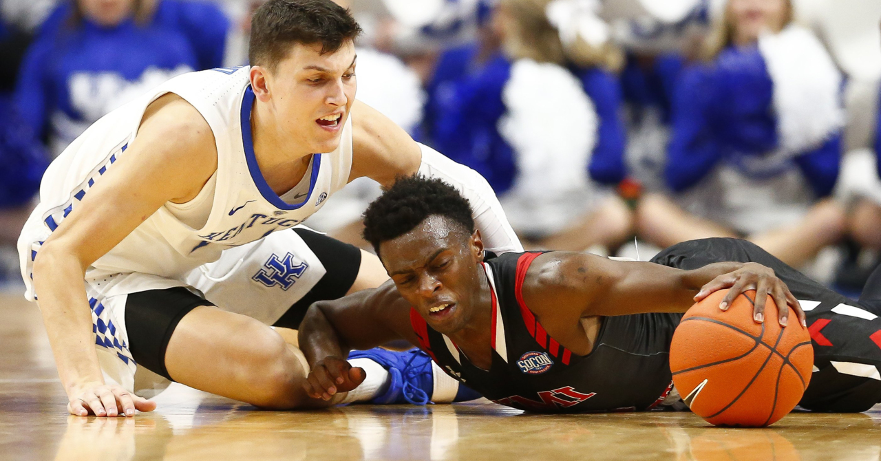 VMI puts on three-point show at Rupp Arena against Kentuck | Lexington ...