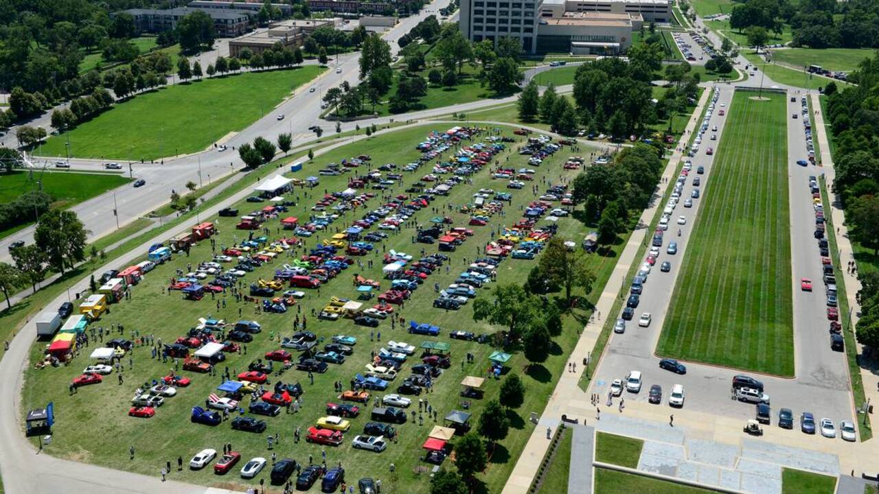 More than 400 cars displayed in Great Car Show in KC | Kansas City Star