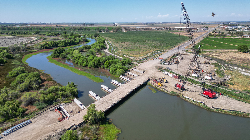 Drone video shows Highway 41 bridge construction in Kings County ...