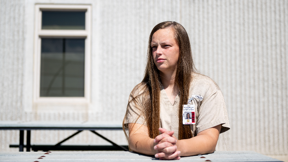Prisoner recounts the day she fled from police and killed four people ...