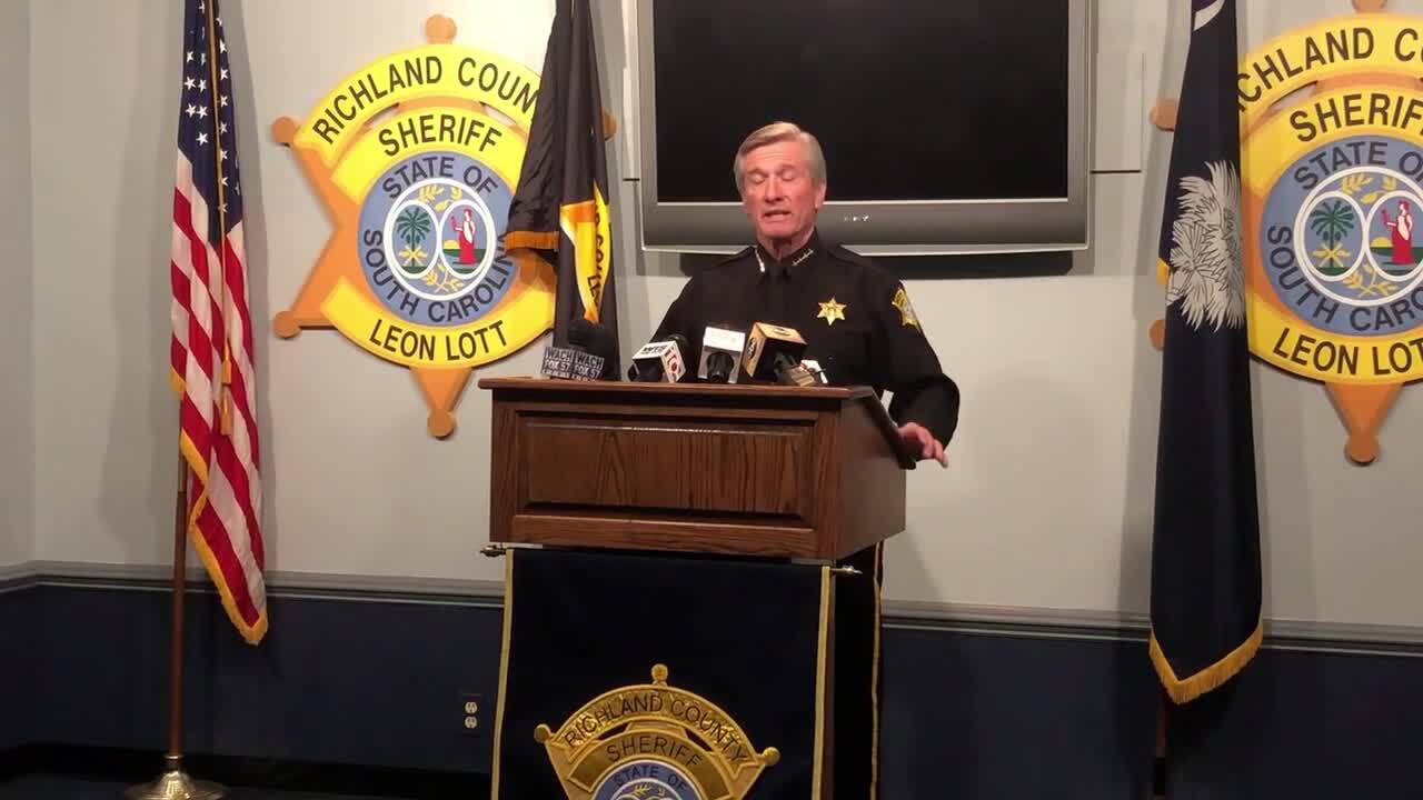 Leon Lott apologizes for incident at South Carolina football tailgate ...