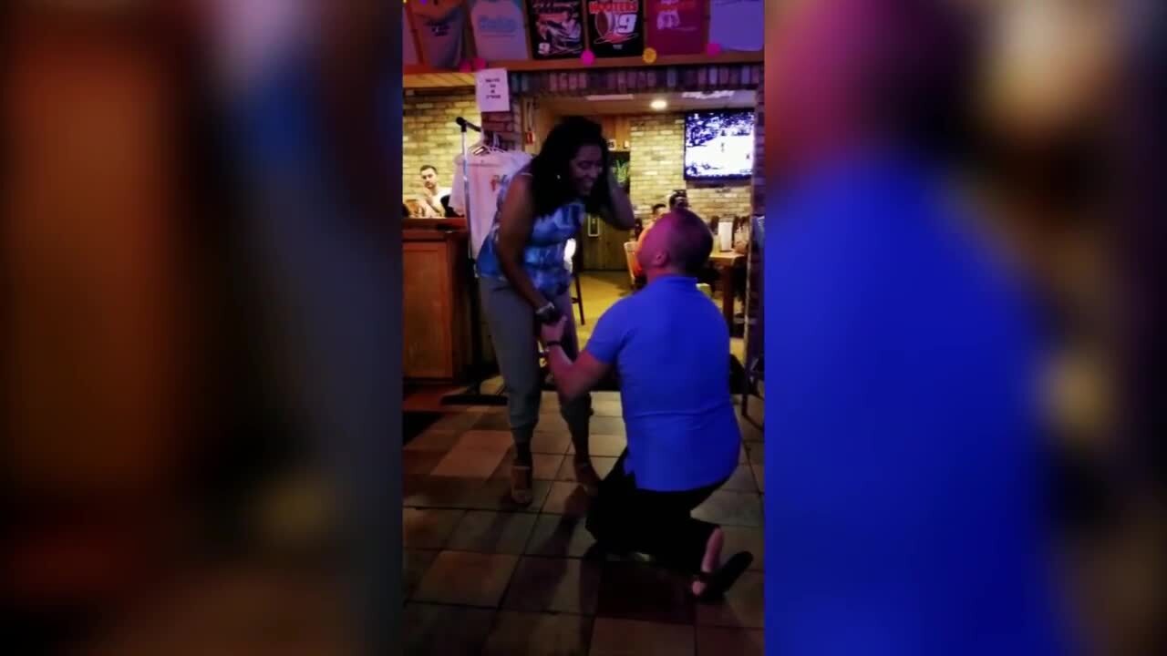Man from Netherlands Proposes to Girlfriend at Hooters of Beach Place ...