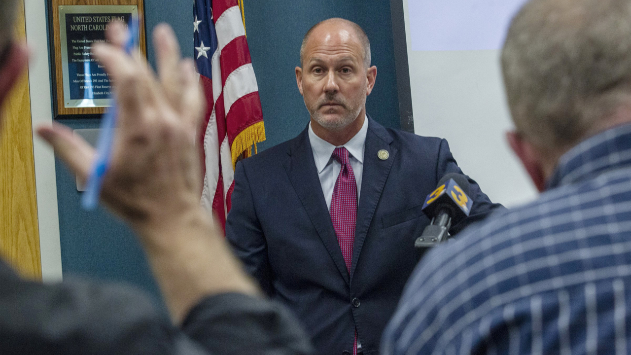 District attorney says he is 'presenting' Andrew Brown case body cam ...