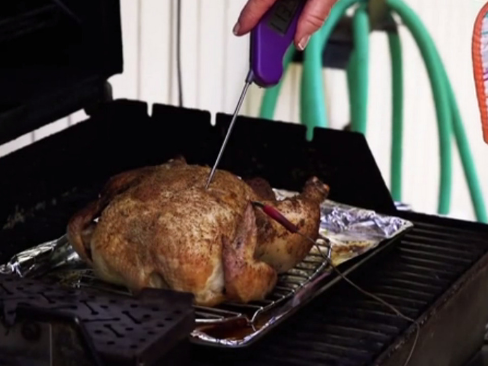 Here's best way to handle chicken safely as weather warms and grills ...