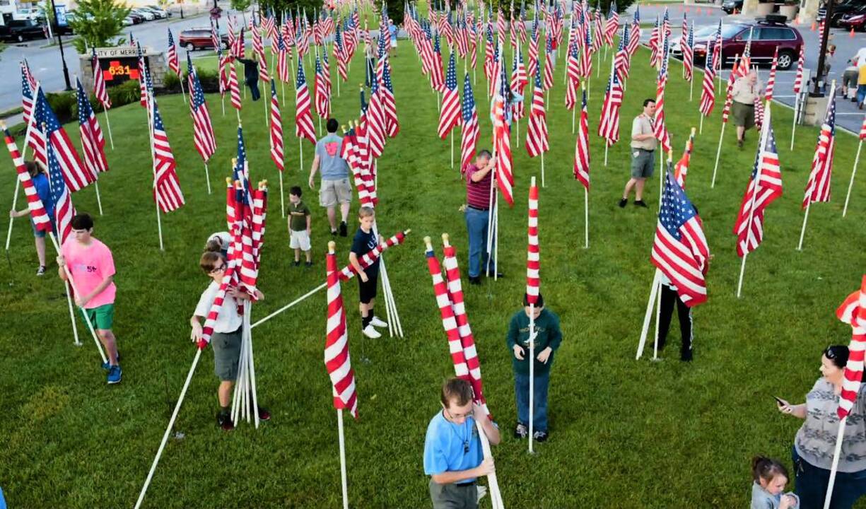 Flags 4 Freedom event boasts 1500 flags along Merriam, Johnson drives ...