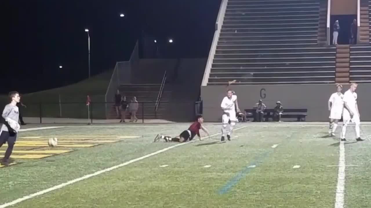 Jon Jarrett breaks down the South Carolina boys 5A soccer title match ...