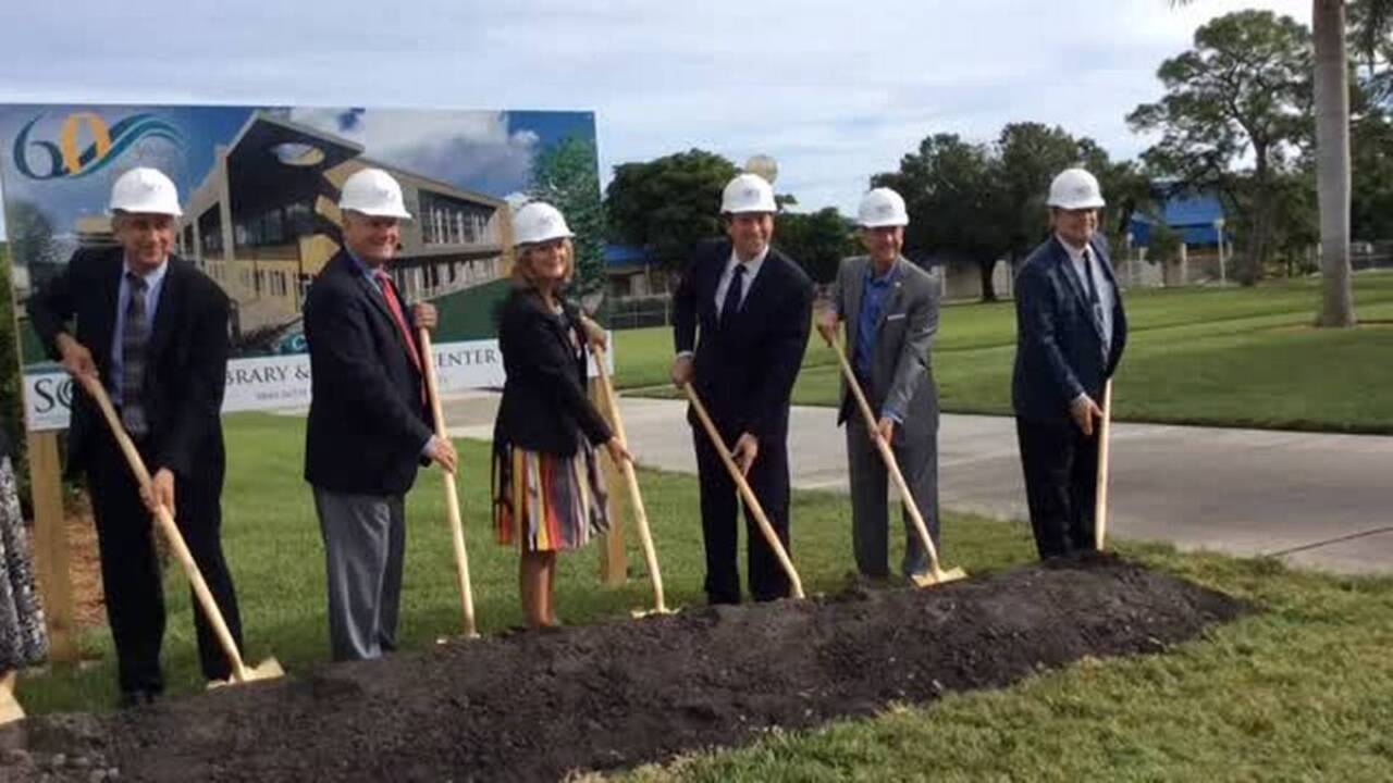 Facilities director describes feautres of new SCF library | Bradenton ...