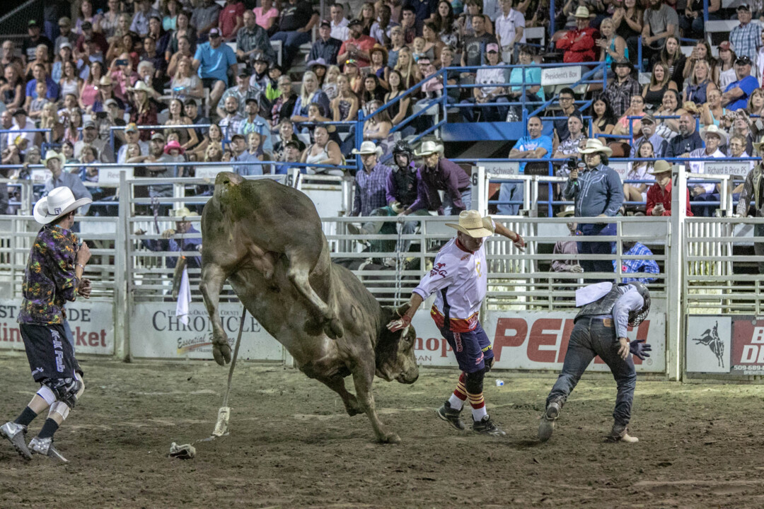 Bullfighter Rowdy Barry is retiring from the rodeo circuit | Tri-City ...