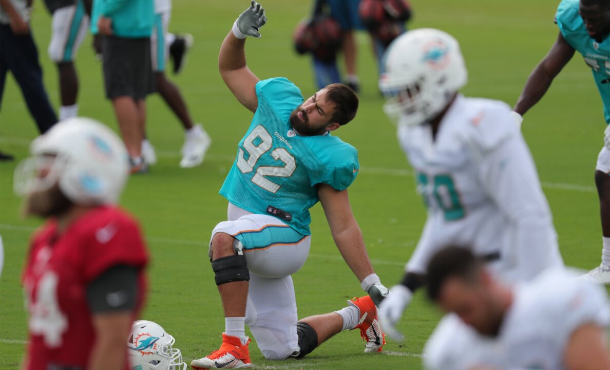 RV life with Miami Dolphins Zach Sieler | Miami Herald