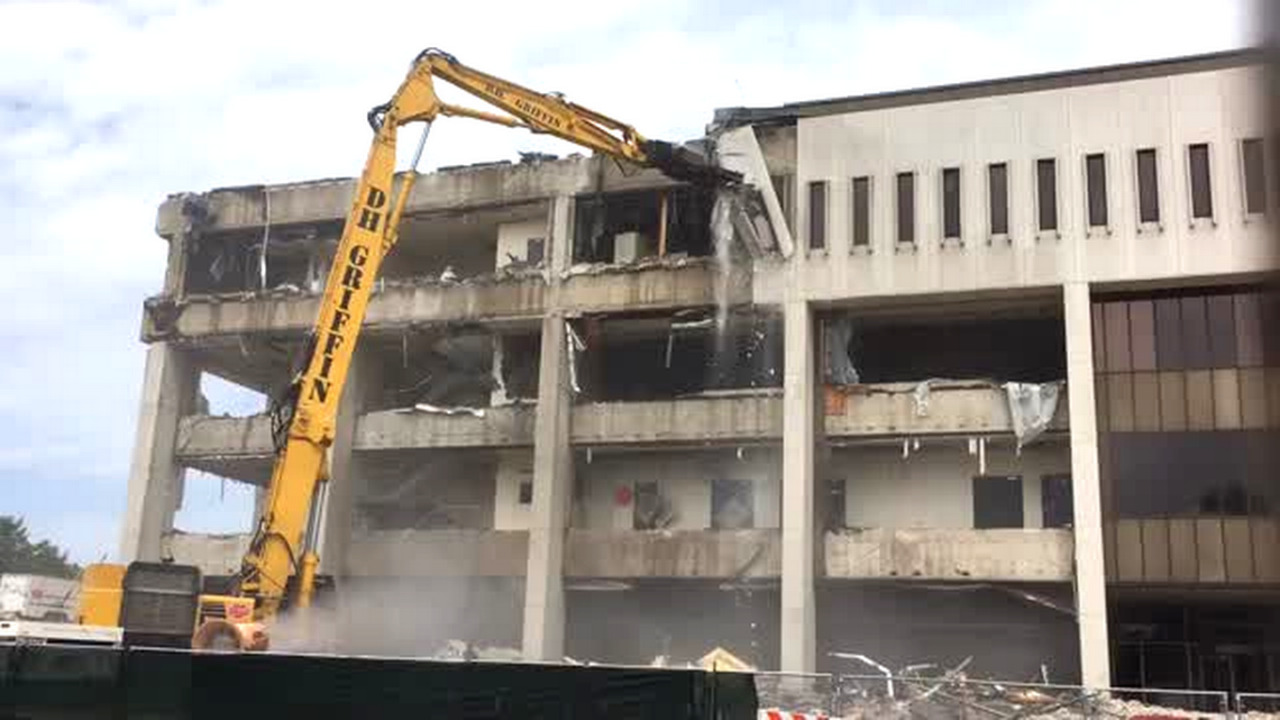 Time Lapse: Old Charlotte Observer building is coming down (Video ...