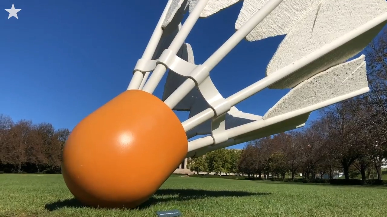 What's the story behind the iconic shuttlecocks at the Nelson-Atkins ...