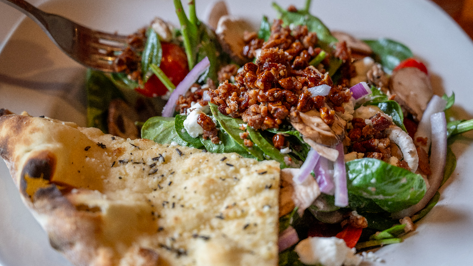 Kansas City Star reporter Eleanor Nash dishes about her favorite salad ...