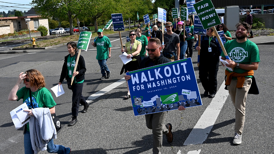 Walkout for Washington rally calls for state workers rights (Video ...