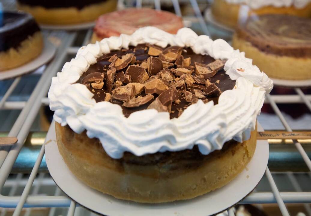 Making deliciousness at Modesto's Cheesecake Kitchen | Belleville News ...