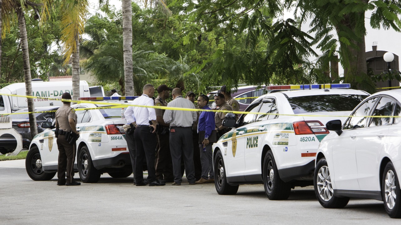 Police find body in Southwest Miami-Dade, FL, home | Miami Herald
