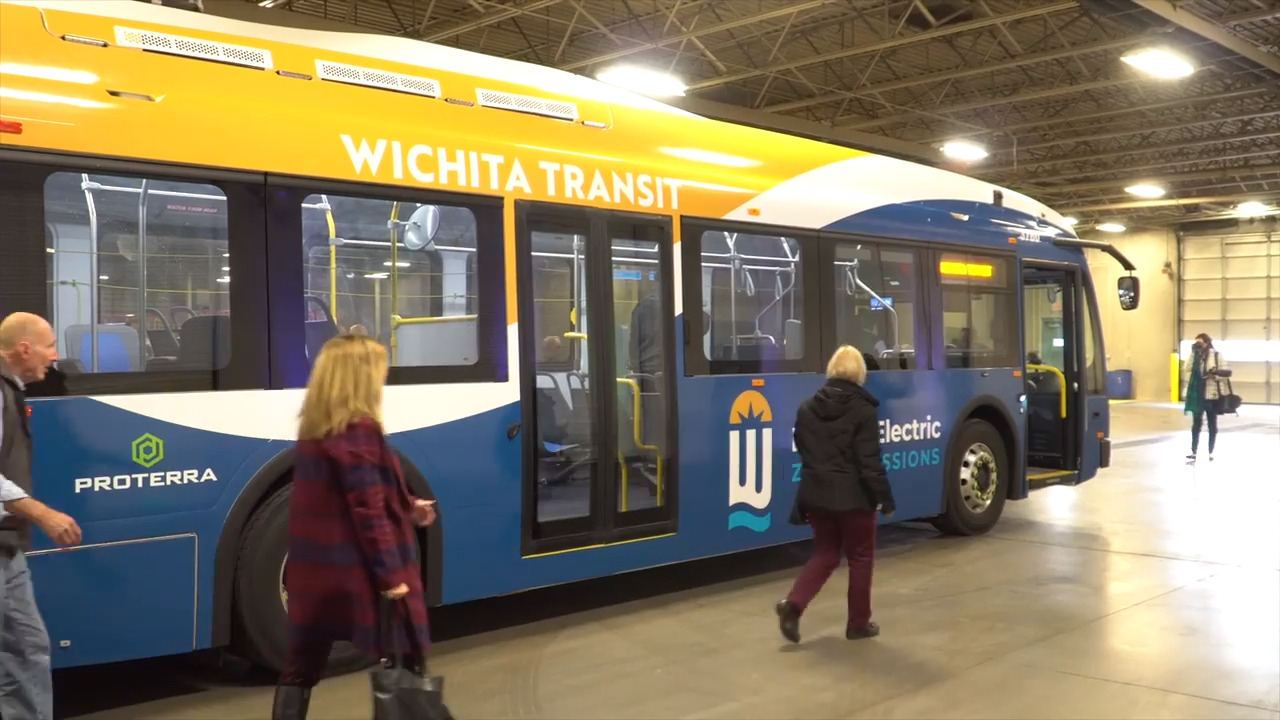 Electric transit buses come to Wichita, the first in Kansas | Wichita Eagle