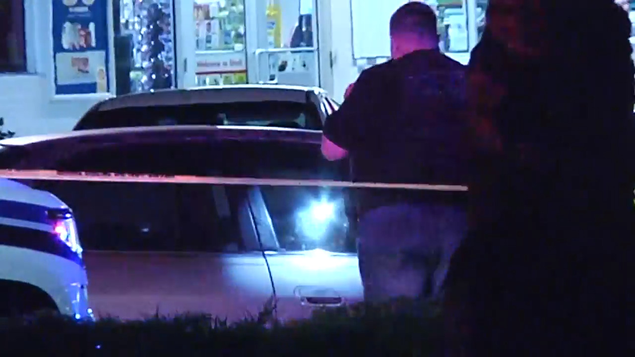 Shooting leaves one suspect hospitalized and the other detained | Miami ...