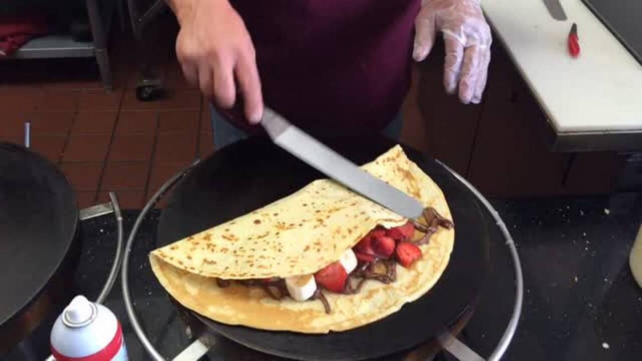 Crepe Making In Turlock | Modesto Bee