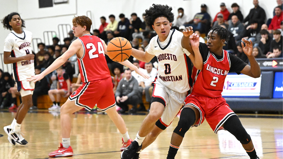 See Modesto Christian and Lincoln play a TCAL basketball game | Modesto Bee