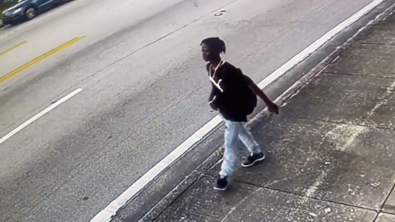 Video shows 'person of interest' in Miami fatal shooting | Miami Herald
