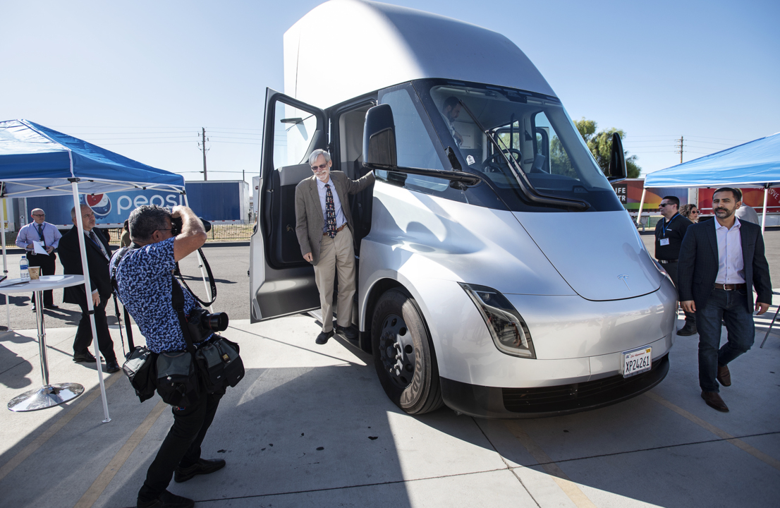 Report examines electric car charging needs in Stanislaus | Modesto Bee