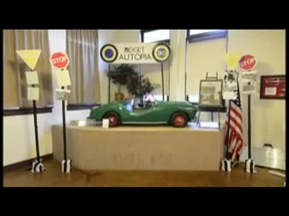 Marceline, Mo. Disney museum wants to bring back Autopia ride (Video ...