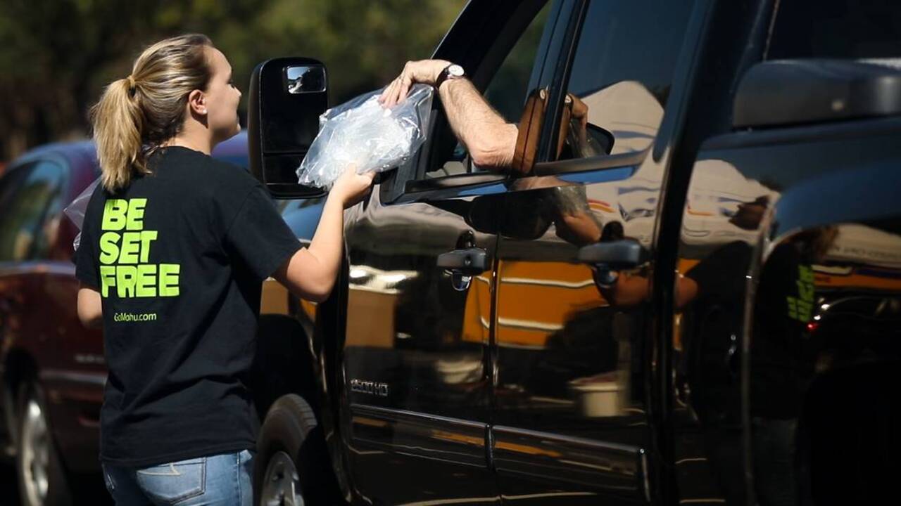 WRAL giving away antennas free to combat AT&T U-verse contract dispute ...