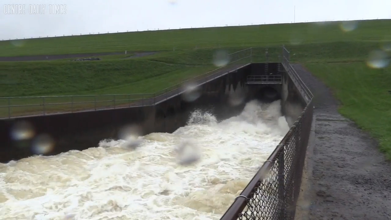 US Army Corps of Engineers are closely monitoring the Foster Sayers Dam ...