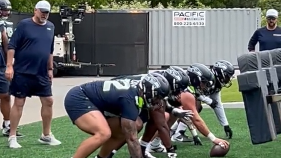 New line coach John Benton works Seahawks offensive linemen through ...