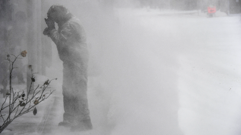 Time lapse video shows snow accumulate in Kansas storm | Kansas City Star