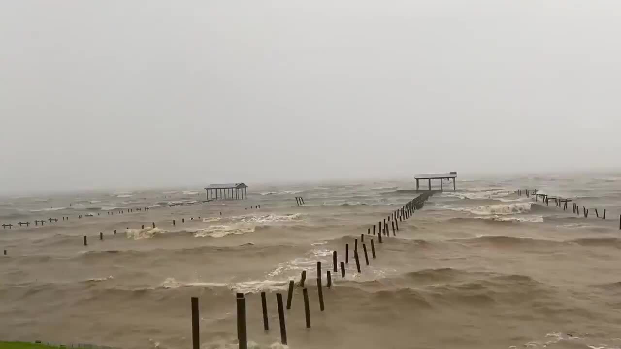 Hurricane Sally: Destruction as storm hits MS, Gulf coast | Kansas City ...
