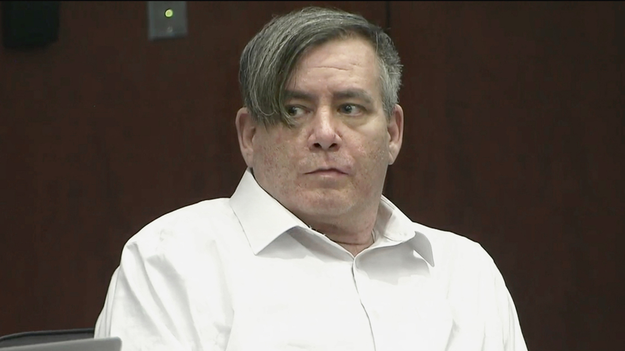 Prosecution makes opening statement in murder trial of Jonathan Sander ...