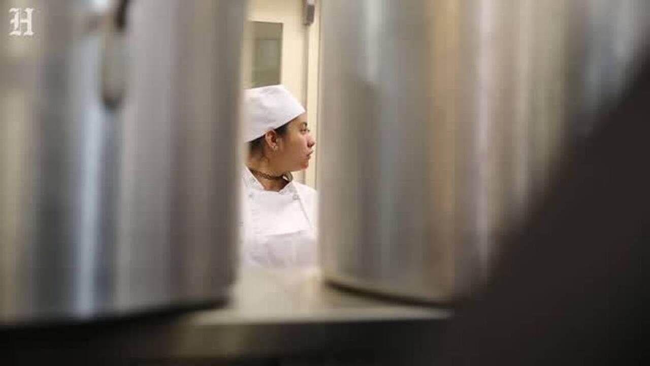 She wants to be the first deaf ‘Top Chef’ | Raleigh News & Observer