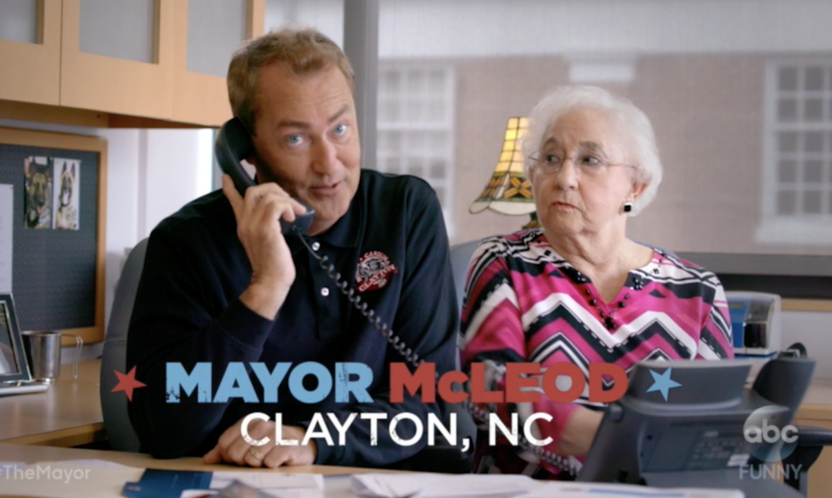 Clayton's mayor and his mama in promos for new ABC sitcom | Raleigh ...