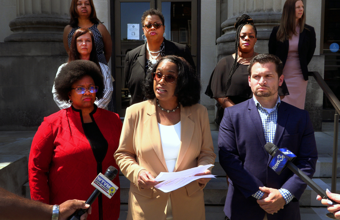 Federal judge sentences 8 in Columbus, GA court clerk scandal (Video ...