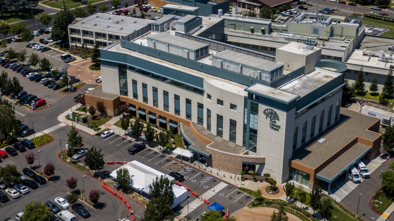 Drone video of Lodi hospital that is hard hit by COVID-19 | Sacramento Bee