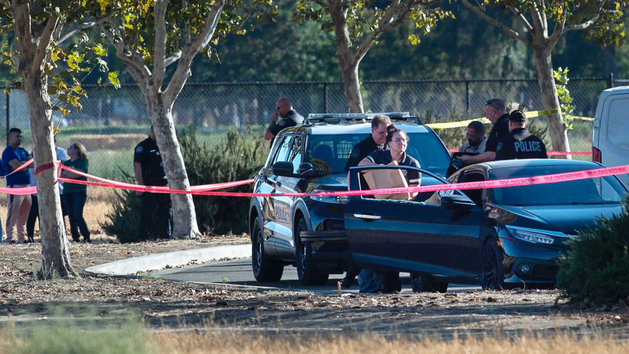 Modesto police, CA investigate possible death (Video) | Modesto Bee