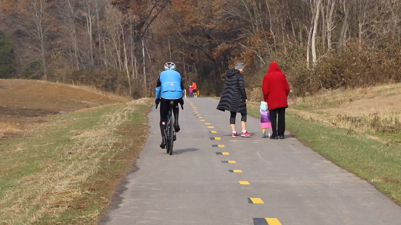 New Goshen Trail Extension opens, connecting Madison and St. Clair ...