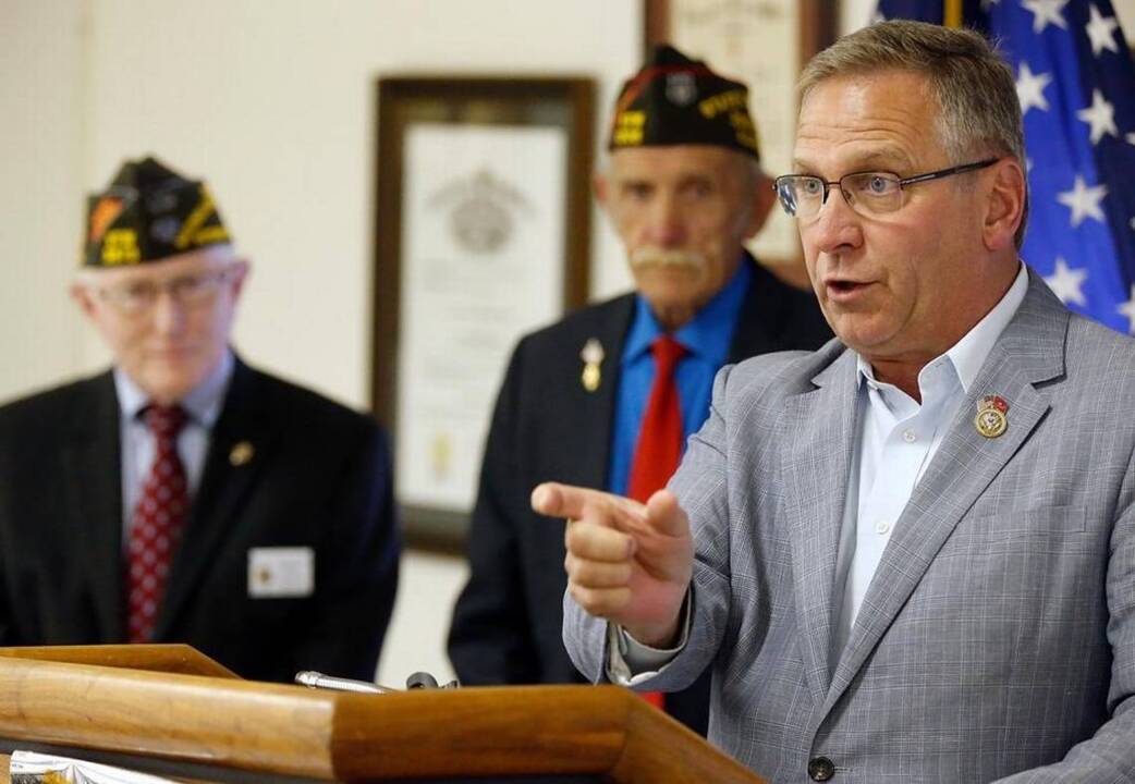 Rep Mike Bost veteran legislation event Scott Air Force Base | San Luis ...