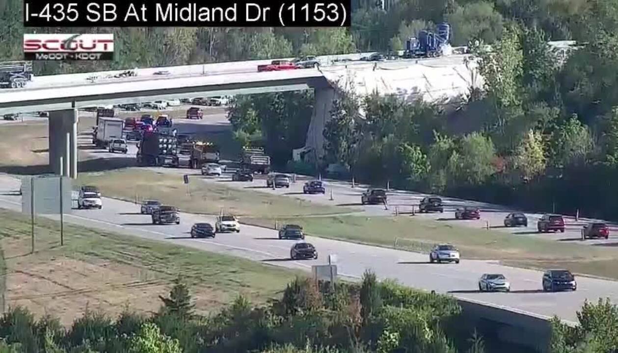 Crash causes traffic delays Friday on Interstate 435 in Johnson County ...