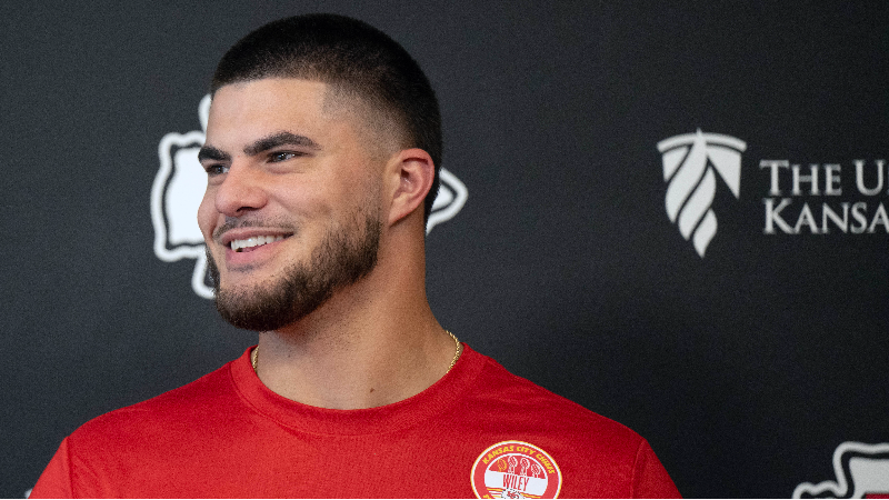 Kansas City Chiefs' boost offense with versatile tight end Jared Wiley ...