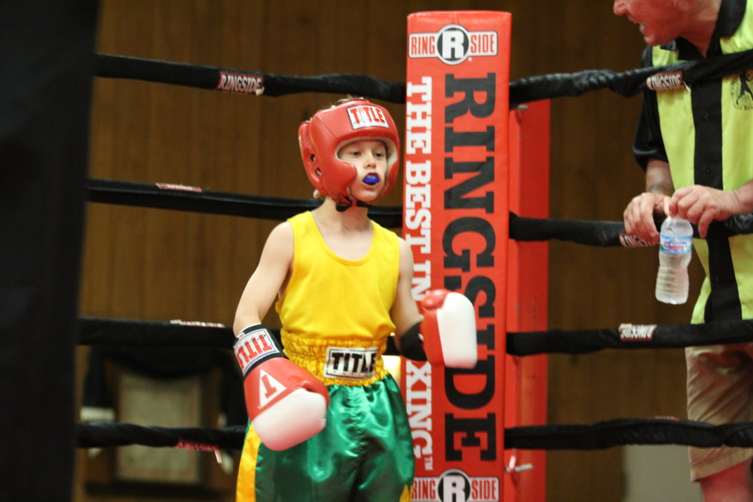 10 year old Belleville IL boxer named Rocky wins first fight | Myrtle ...