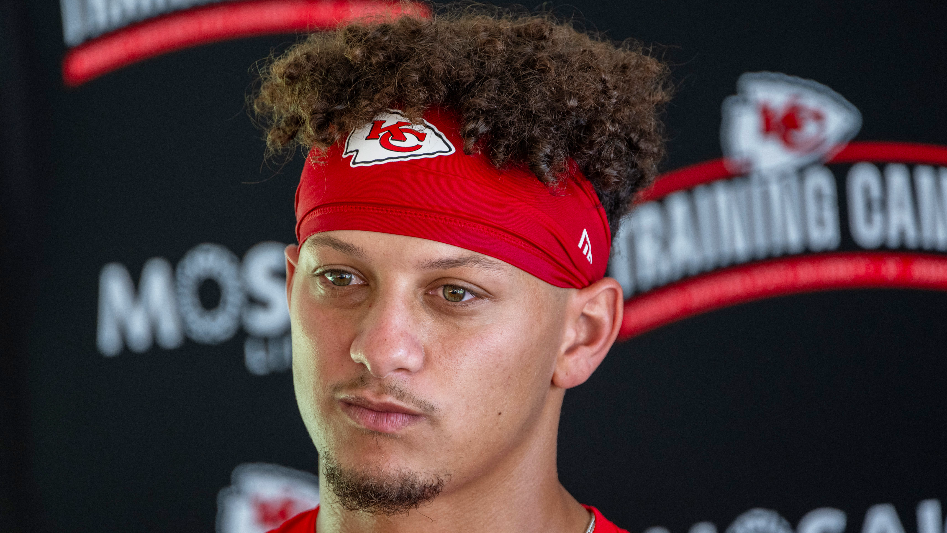 'Let's go out there and play fast,' Chiefs QB Patrick Mahomes on the ...