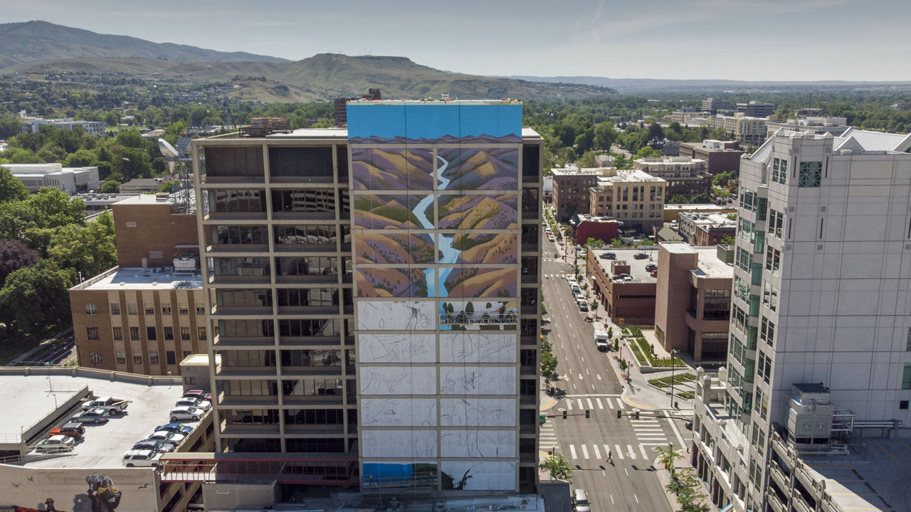 Artist David Carmack Lewis paints 120-foot mural of the Payette River ...