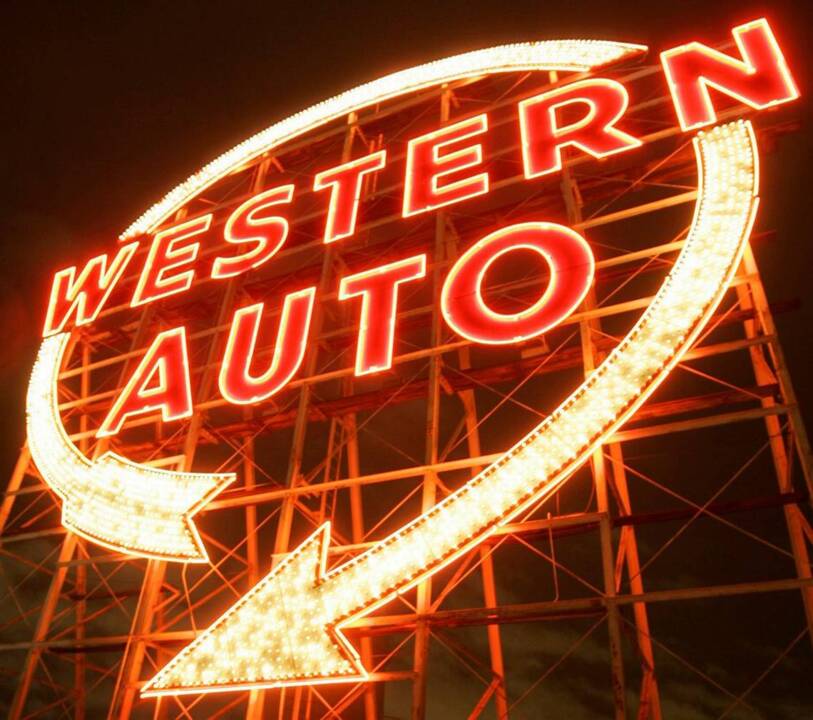 Condo residents hope to make dark Western Auto sign bright again ...