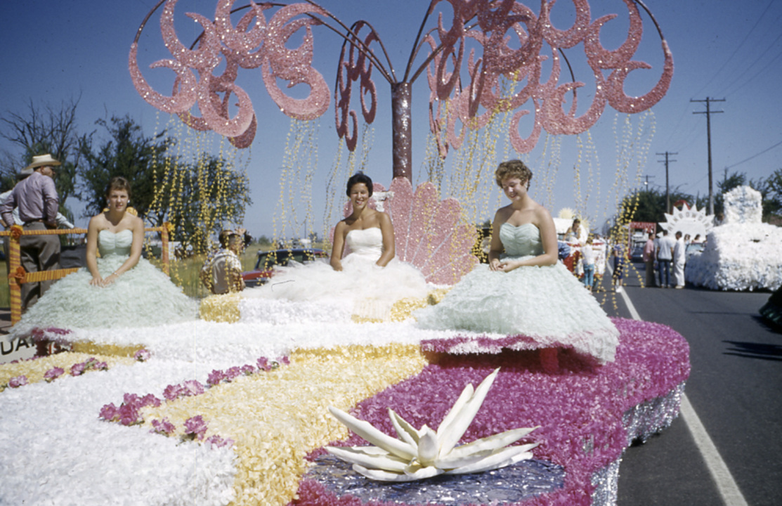 Video slideshow of historic photos from the Atomic Frontier Days ...