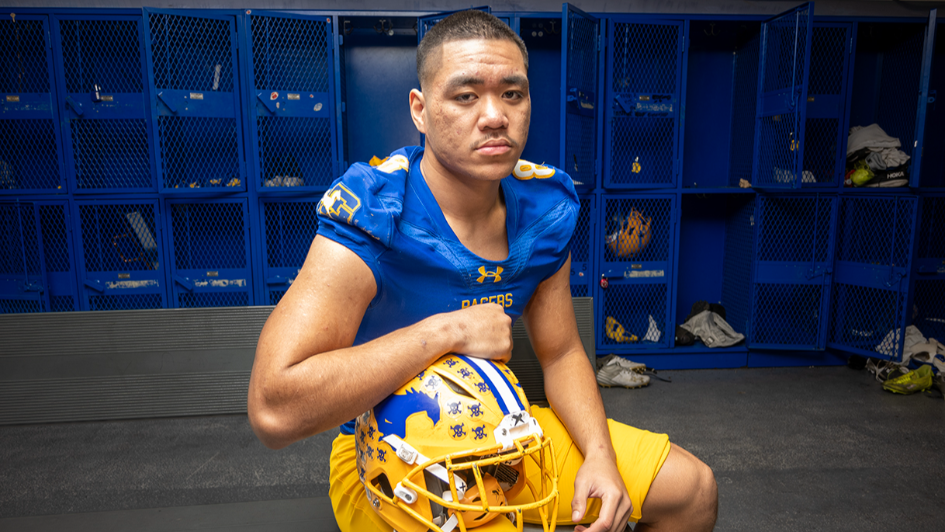 Video: Grant Pacers' DE is Bee football player of the year | Sacramento Bee